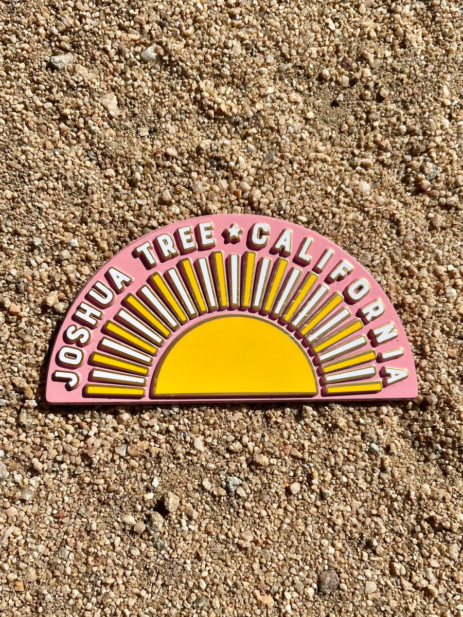 Joshua Tree Sunshine Magnet – Opal Atlas